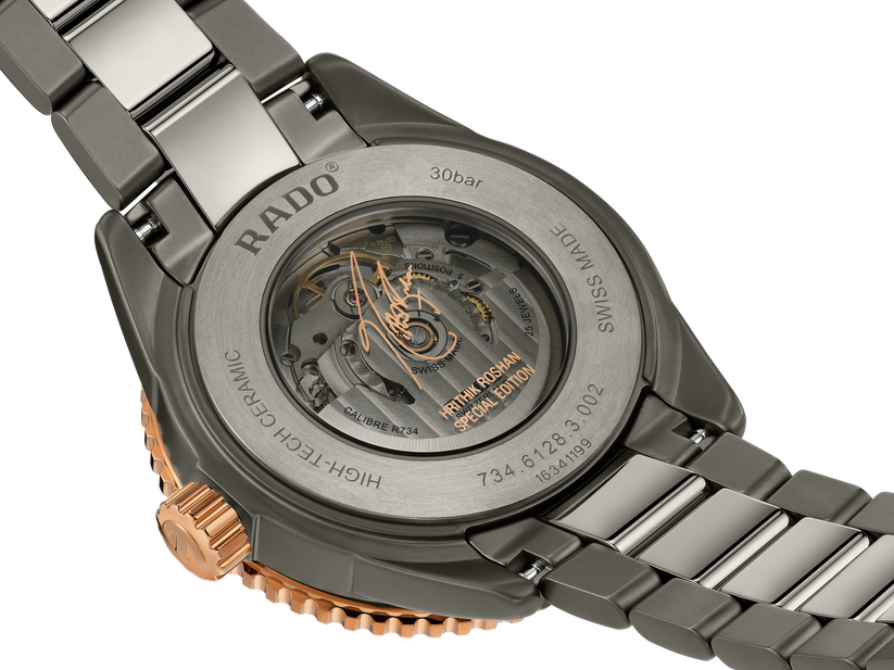 Rado Captain Cook Black Dial 43 MM Men's Watch